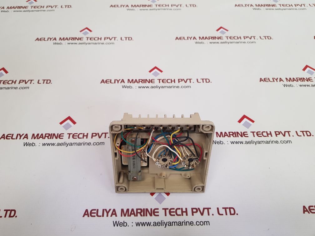 Omron 61f-g1t-mx floatless level switch with 61f-11 relay unit – Aeliya Marine Tech®