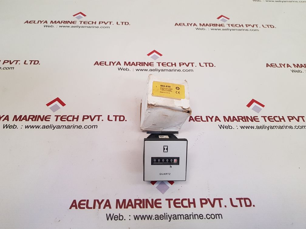 Quartz 804-830 hour meter – Aeliya Marine Tech®