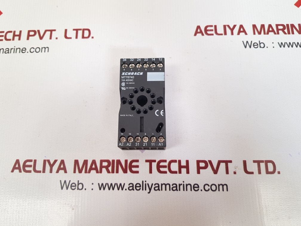 Set of 5x Schrack mt78740 relay base socket – Aeliya Marine Tech
