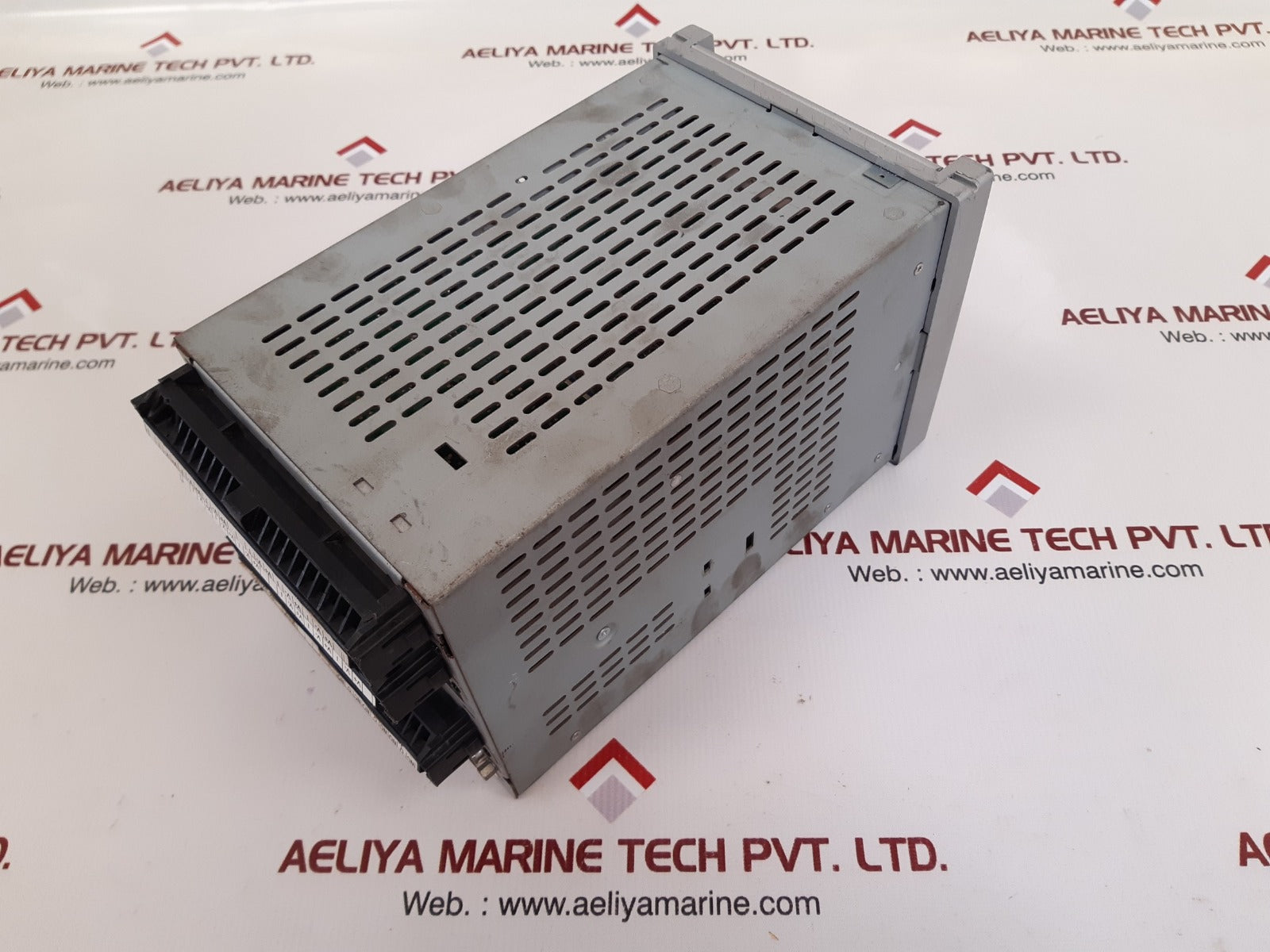 Marinfloc 250vac. 2a – Aeliya Marine Tech