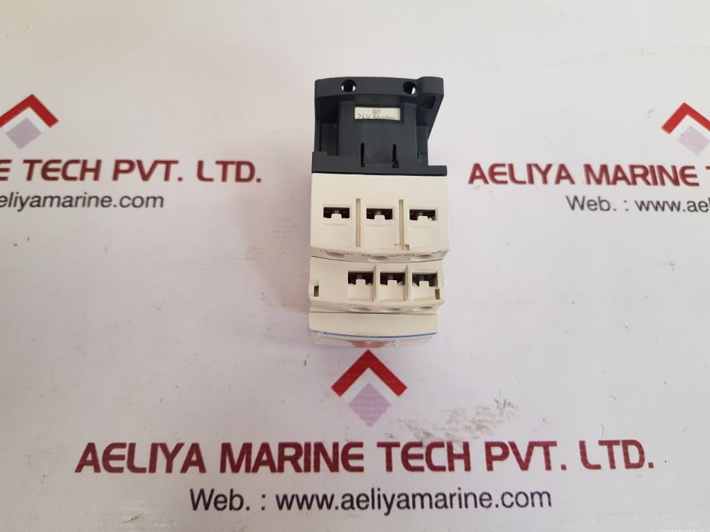 Telemecanique/schneider cad32b7 control relay – Aeliya Marine Tech
