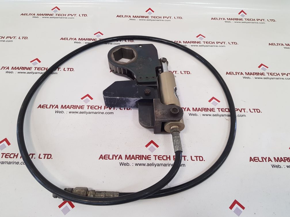 Hanmi power hydraulic torque wrench – Aeliya Marine Tech