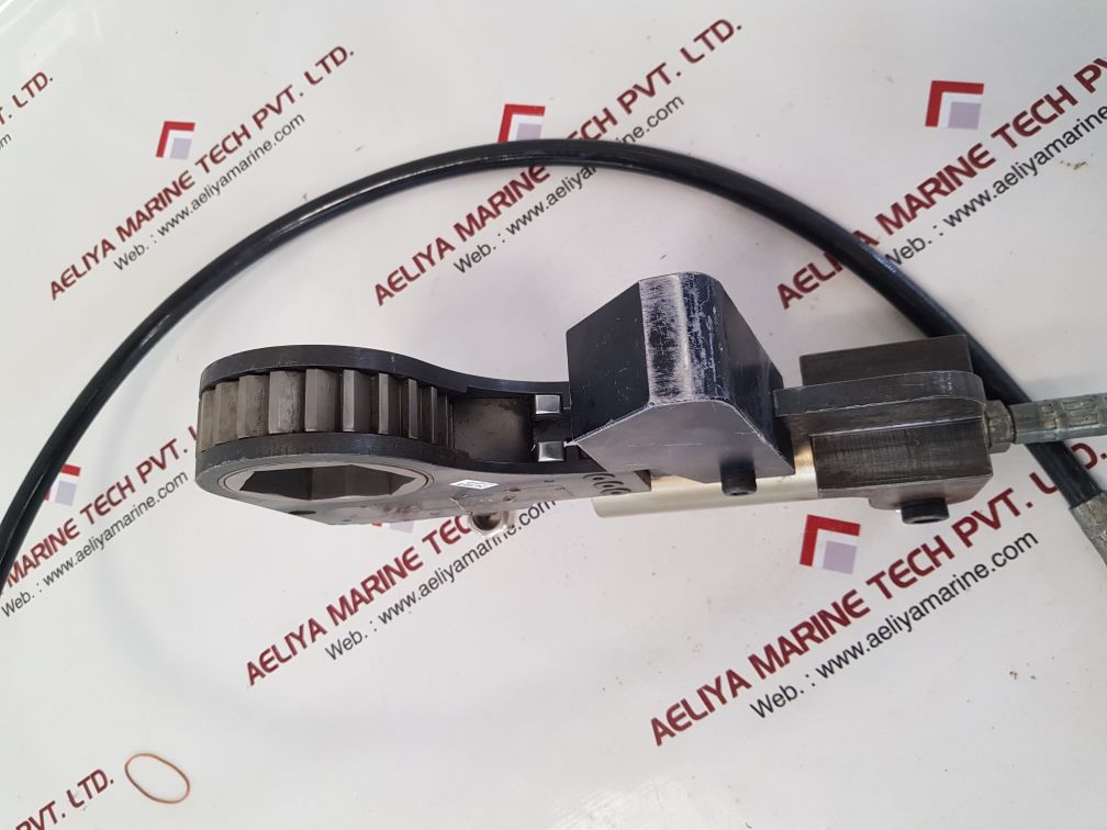 Hanmi power hydraulic torque wrench – Aeliya Marine Tech