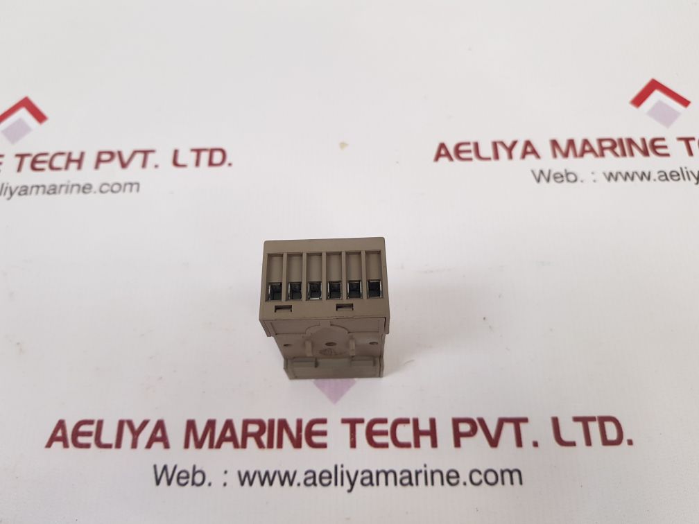 Kuhnke z396 relay base – Aeliya Marine Tech