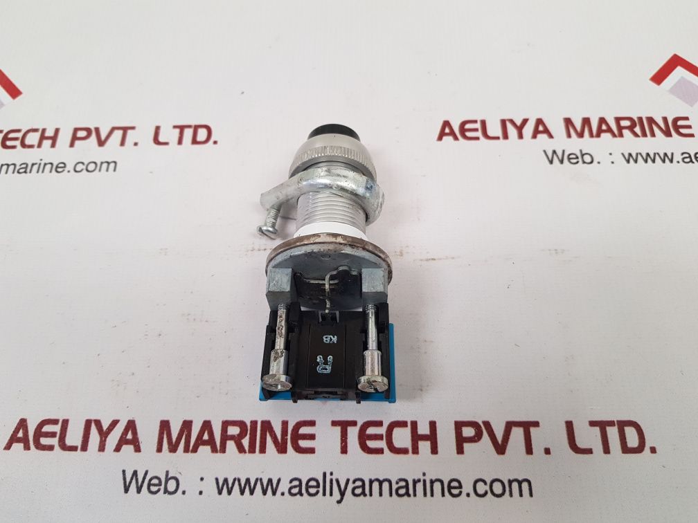 Allen Bradley 800H-bp2Ar Ser.C Push Button – Aeliya Marine Tech