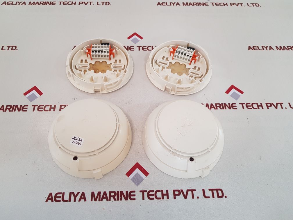 Siemens Cerberus do1152a optical smoke detector 486705gc – Aeliya ...