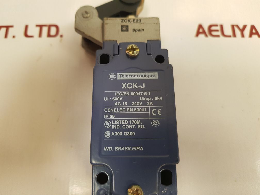 Telemecanique Xck-j 500V Limit Switch – Aeliya Marine Tech