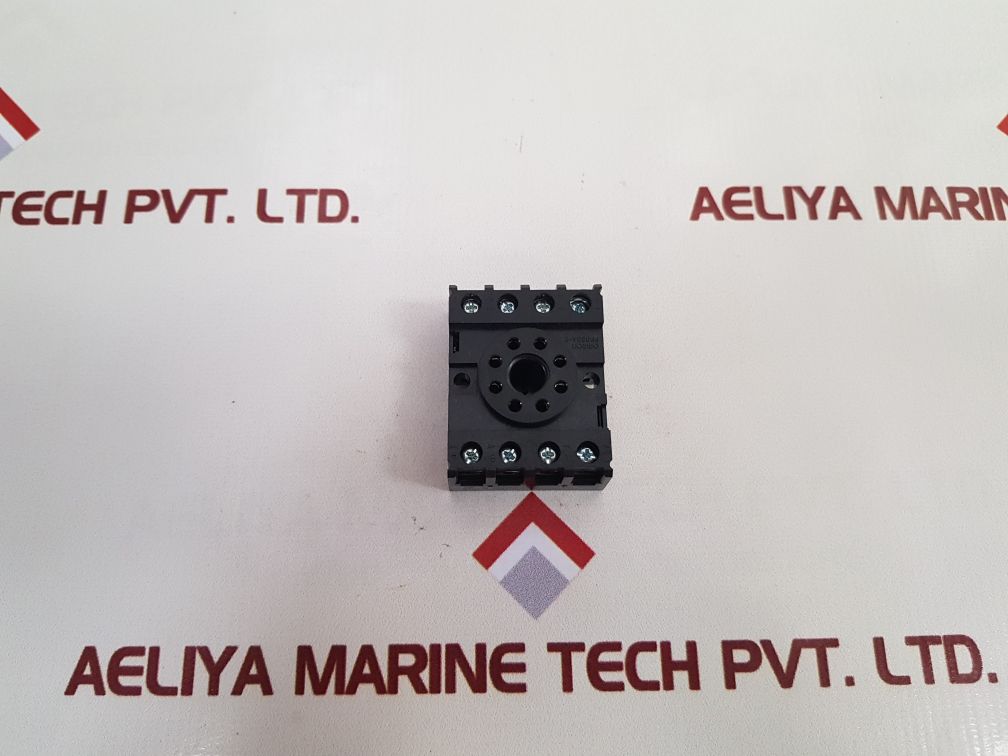 Omron Pf083A-e Relay Socket – Aeliya Marine Tech