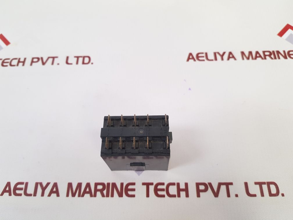 Fuji Fmc-otz103B (3A1B) Magnetic Contactor Used – Aeliya Marine Tech