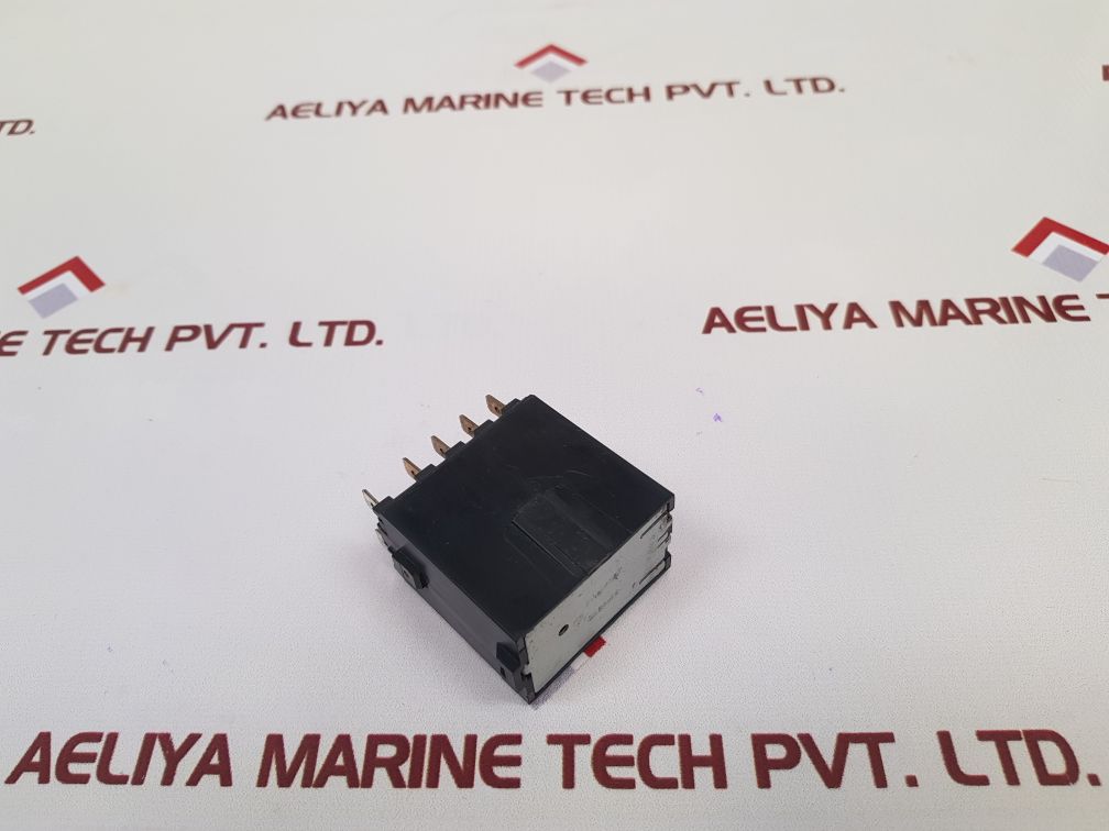 Fuji Fmc-otz103B (3A1B) Magnetic Contactor Used – Aeliya Marine Tech