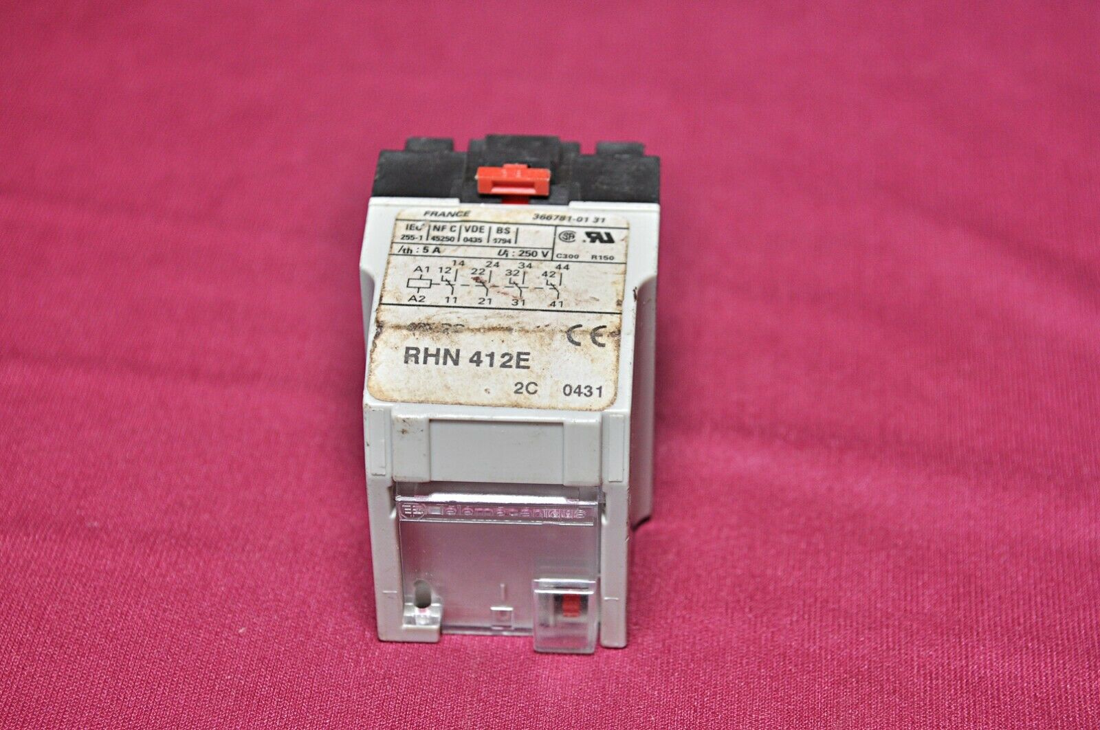 Telemecanique rhn412e relay – Aeliya Marine Tech