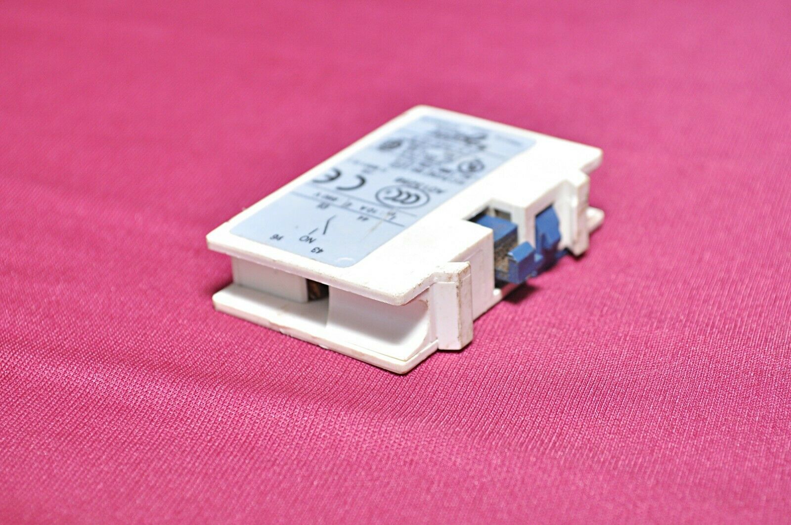 Telemecanique Ladn10 Auxiliary Contact Block – Aeliya Marine Tech