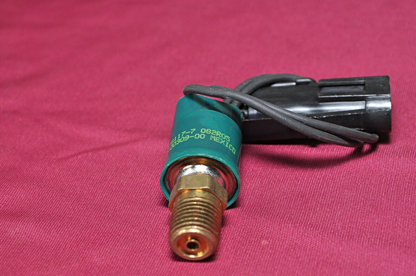 Carrier 12-00309-00 pressure switch (350) – Aeliya Marine Tech