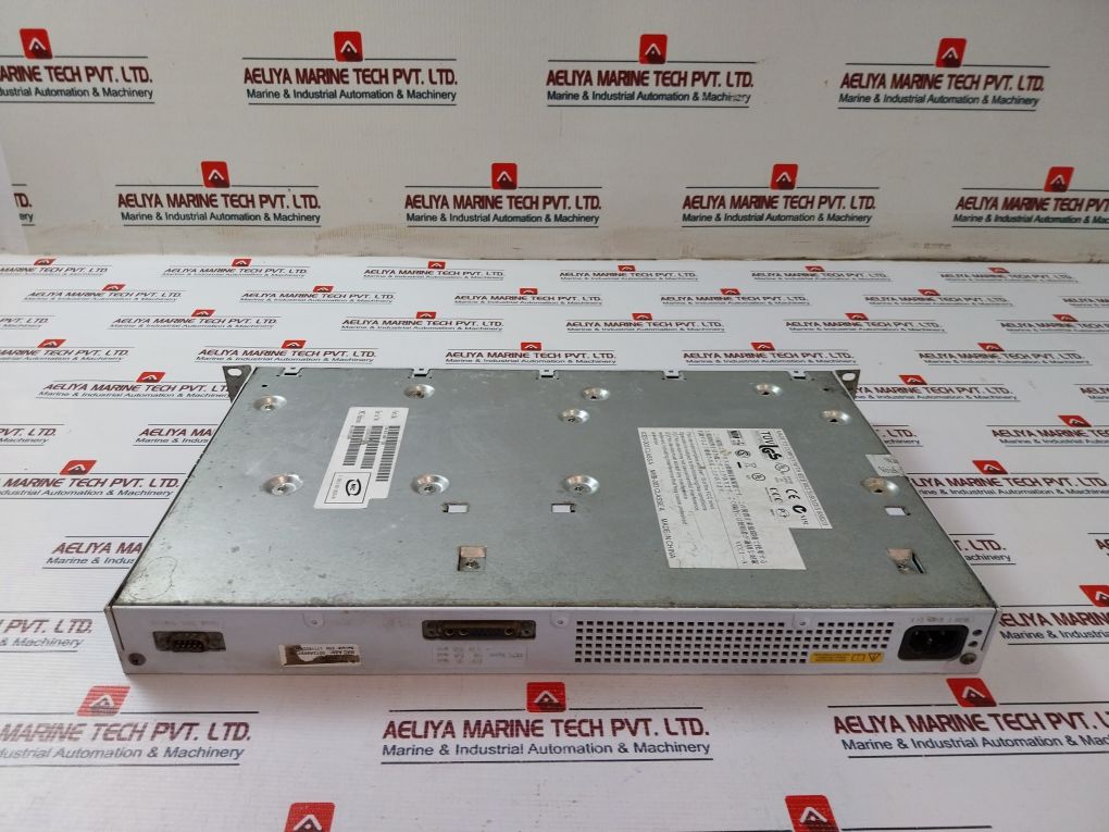 3Com 3C17300 Superstack 3 Switch 90-240V 50/60Hz 2.3A – Aeliya Marine Tech®