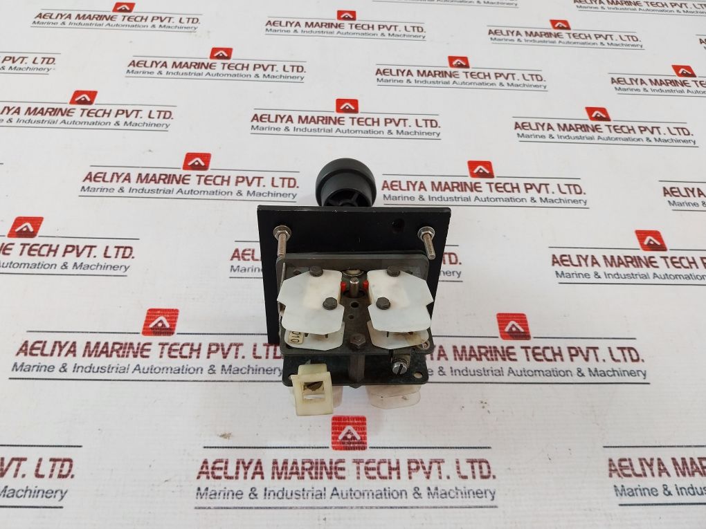 4930 Non-follow-up Joystick Controller – Aeliya Marine Tech®