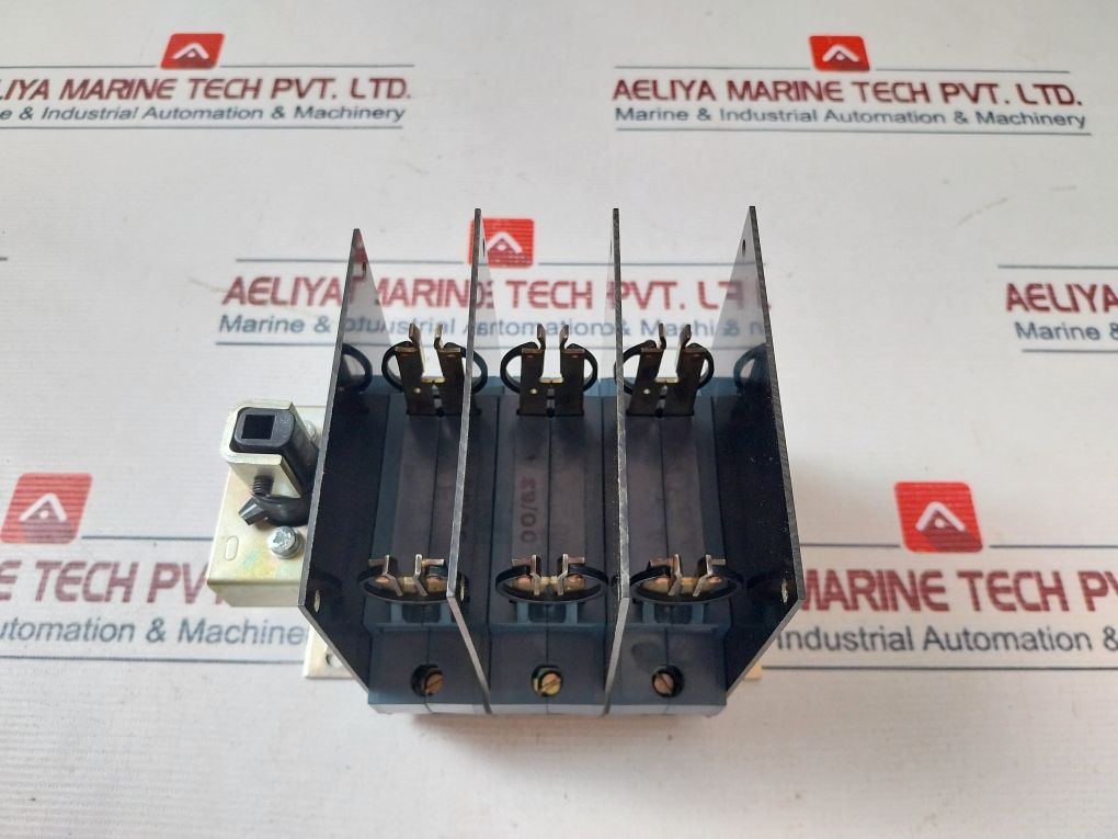 Abb Oesa 00-63 Fuse Load Break Switch 63a Iec 408 500v/660v – Aeliya ...