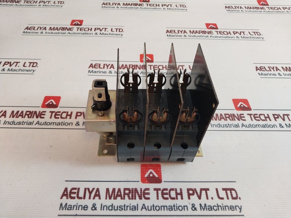 Abb Oesa 00-63 Fuse Load Break Switch 63A – Aeliya Marine Tech