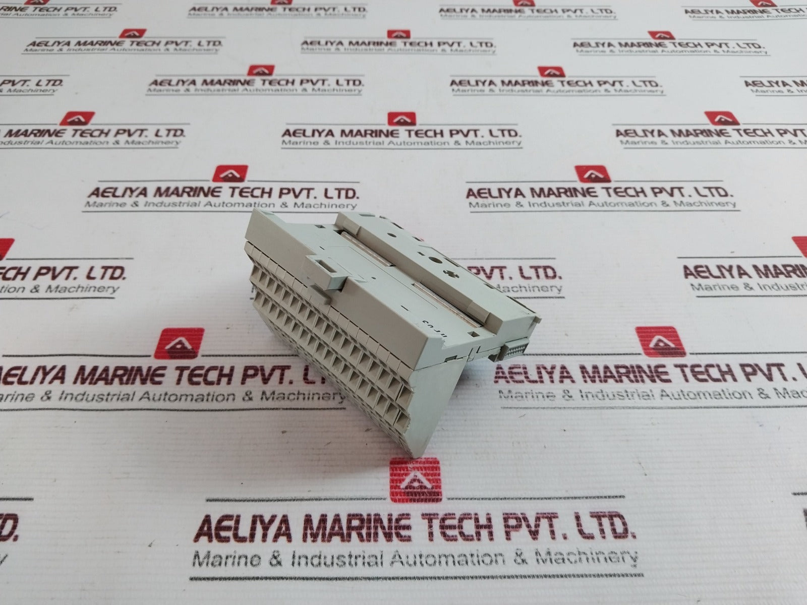 Allen-bradley 1794-tb3S, 92415271 I/O Terminal Base Unit 120Vac,10A ...