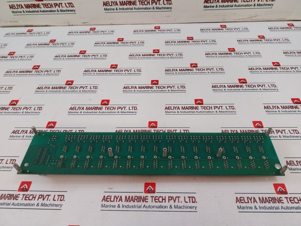 Analog Devices 5B01 Channel Backplane Circuit Board – Aeliya Marine Tech