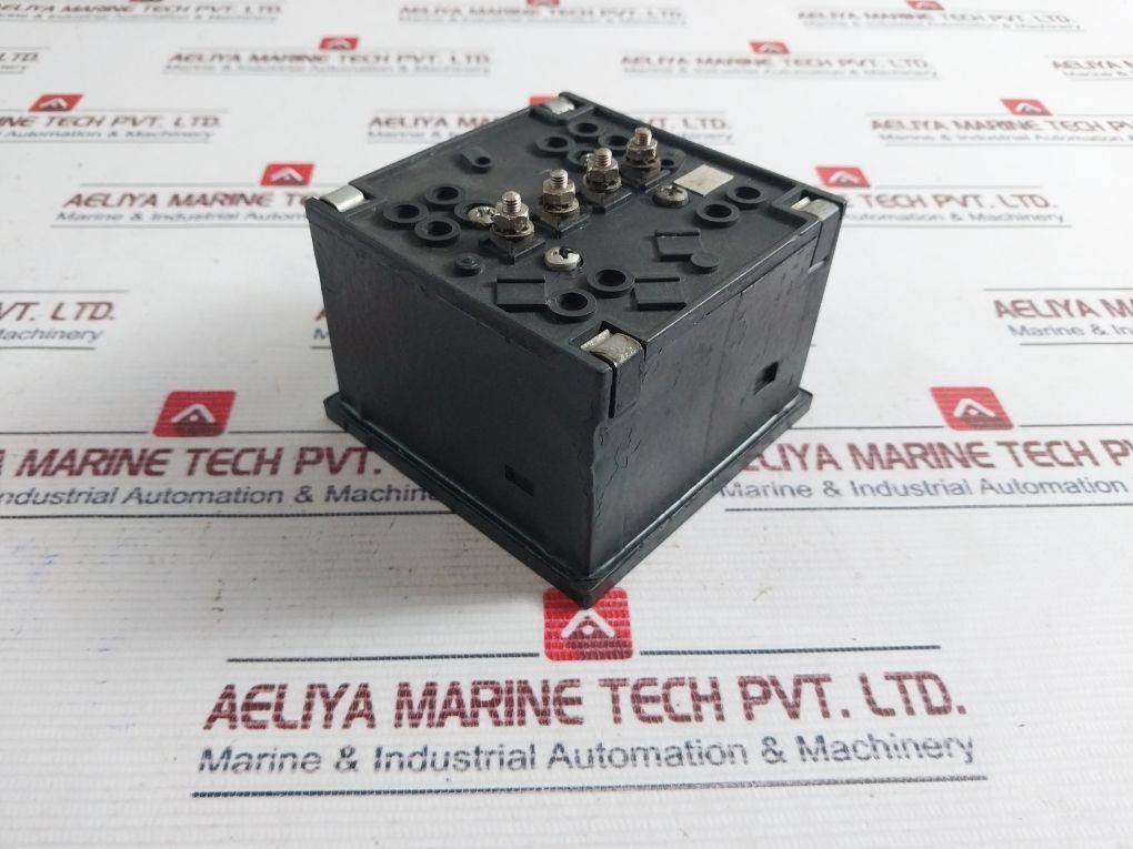 Analog Frequency Meter 57-60-63 Hz 100V – Aeliya Marine Tech
