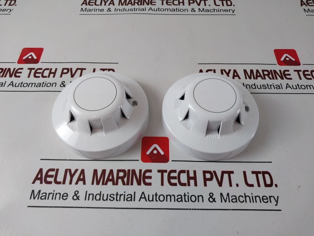 Apollo 55000-316Apo Optical Smoke Detector – Aeliya Marine Tech
