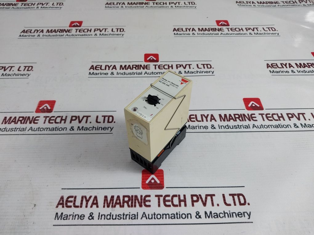 Carlo Gavazzi Sa 205 230 Time Delay Relay With Base 230V 50/60 Hz ...