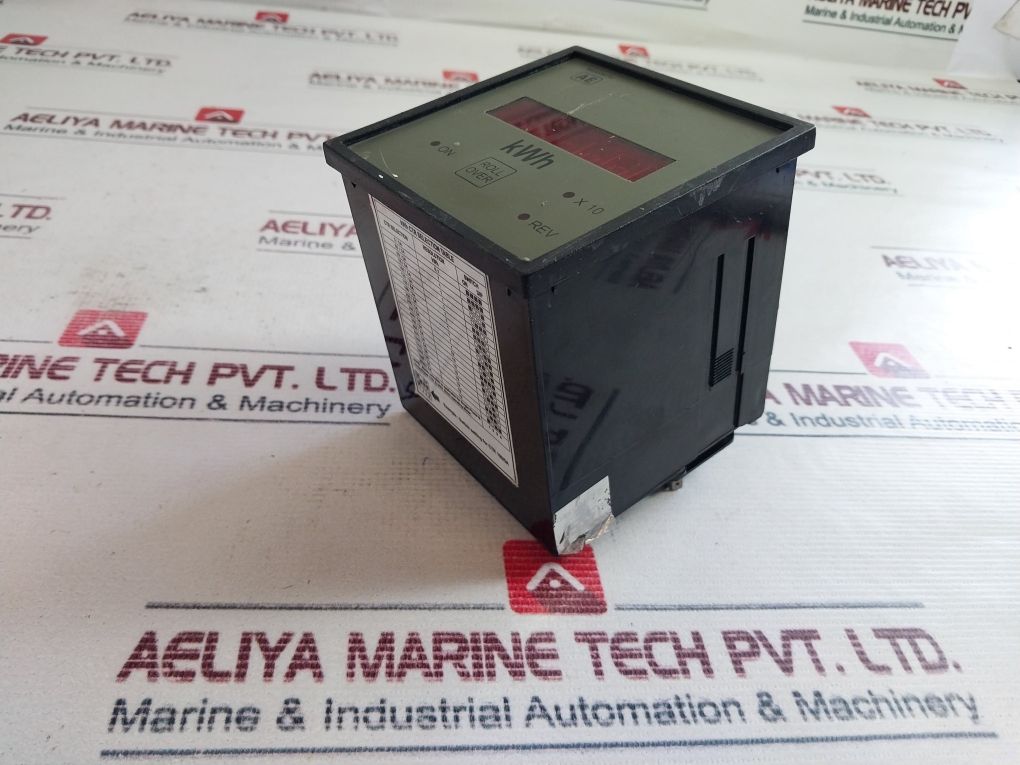 Automatic Electric 3P-3E-4W Energy Meter (Kwh) 5A – Aeliya Marine Tech