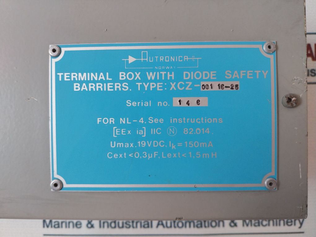 Autronica Xcz-001 16-25 Terminal Box With Diode Safety Barriers ...