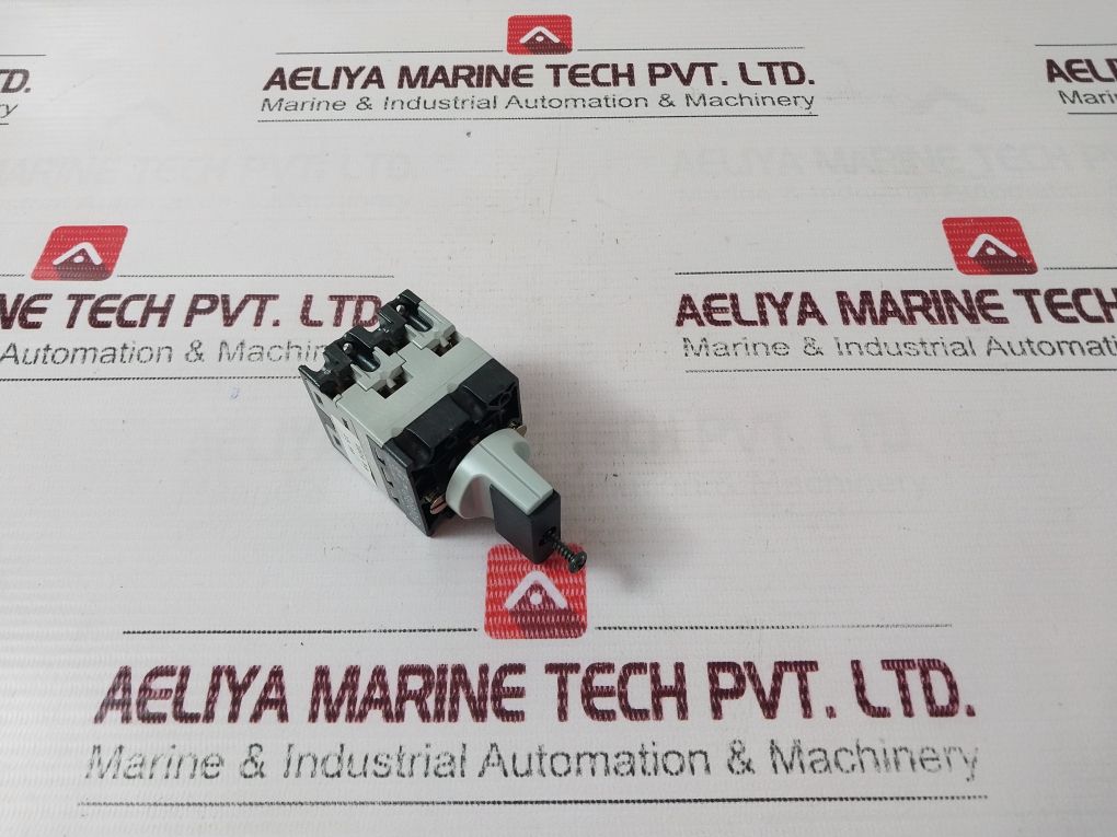 Baco Pr12 Main Cam Switch 557.20.15.015, 660 Vac 16A – Aeliya Marine Tech