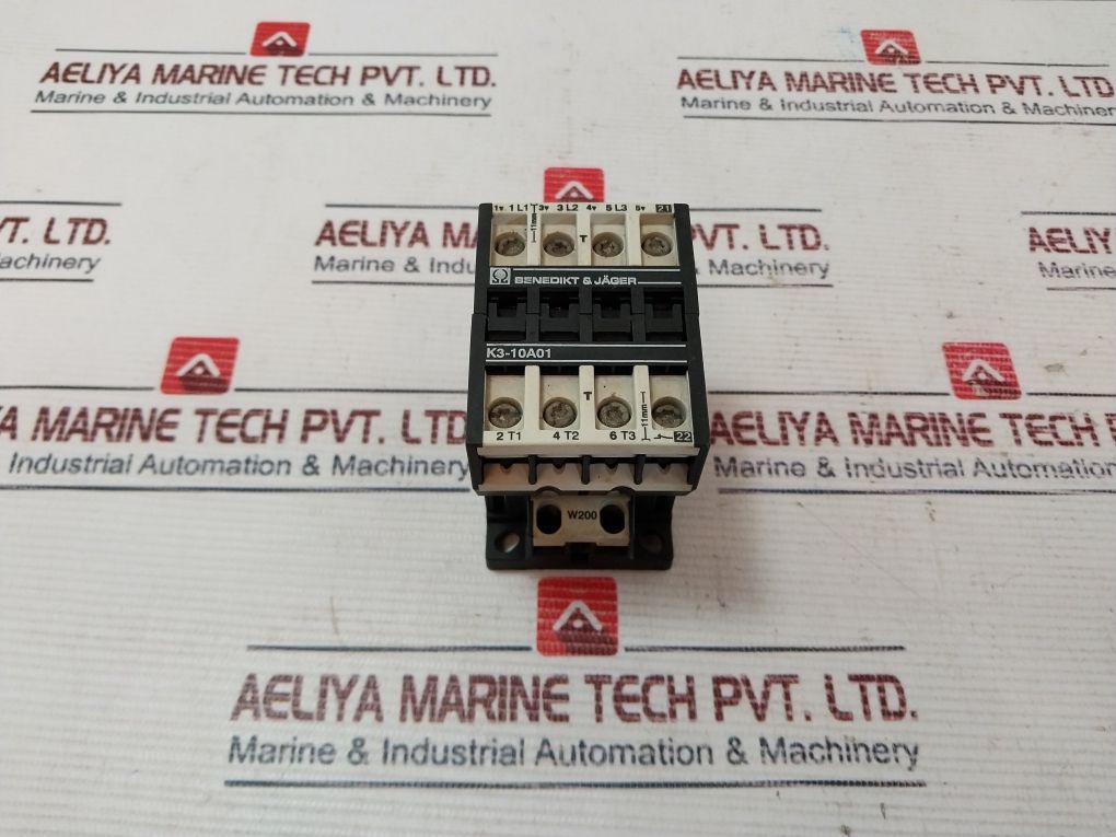 Benedikt & Jager K3-10A01 Electric Contactor 690V 25A – Aeliya Marine Tech