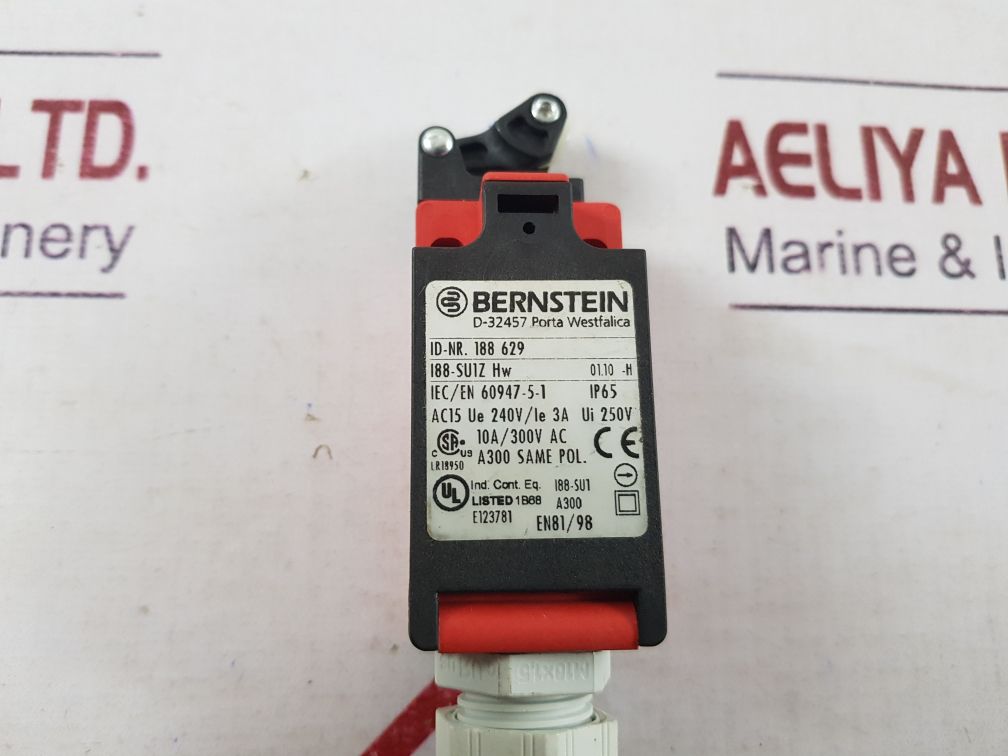 Bernstein I88-su1Z Hw Position Switch – Aeliya Marine Tech