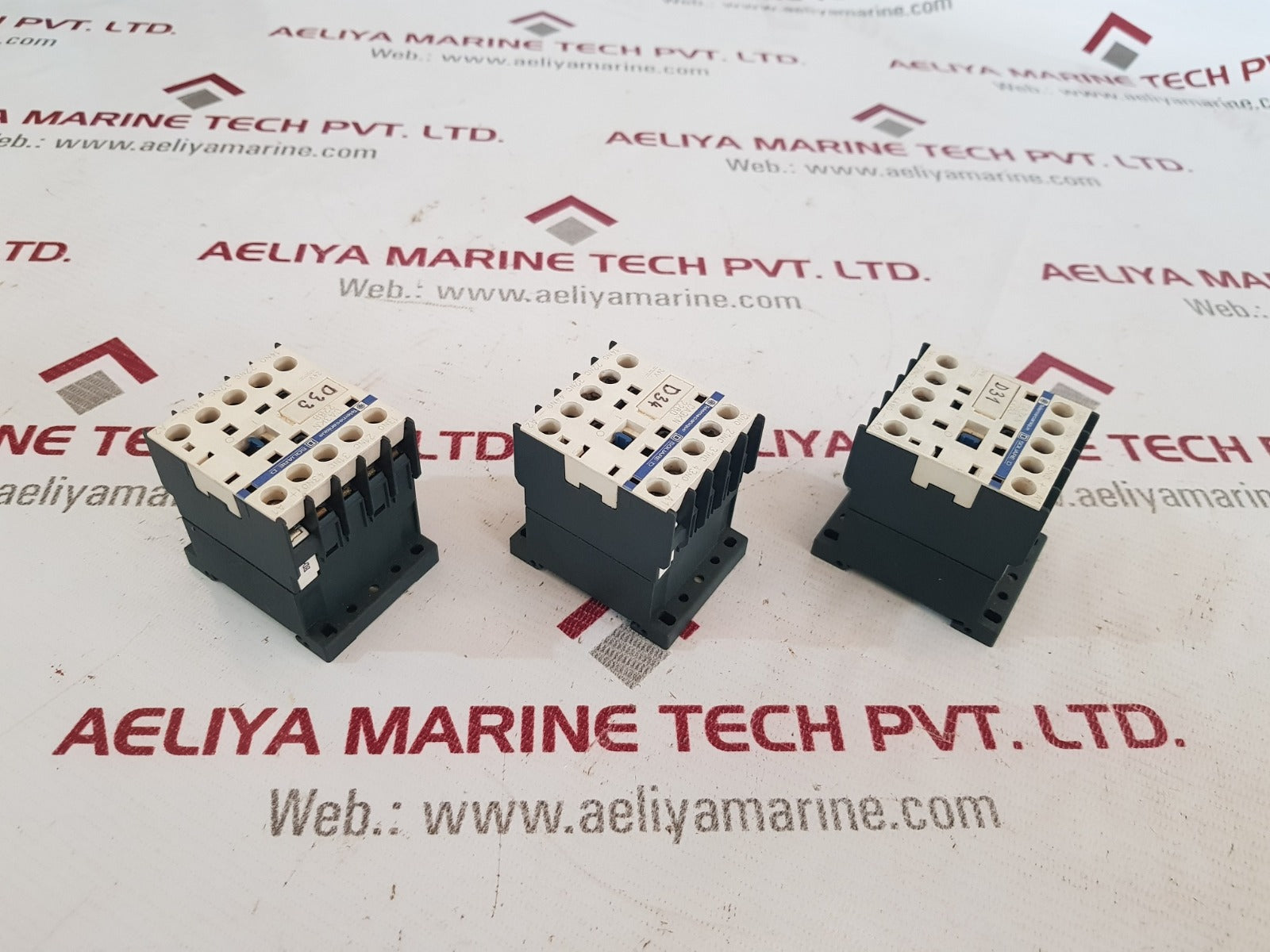 Telemecanique Square D Control Relay Ca3Kn22Bd Coil 24V – Aeliya Marine ...