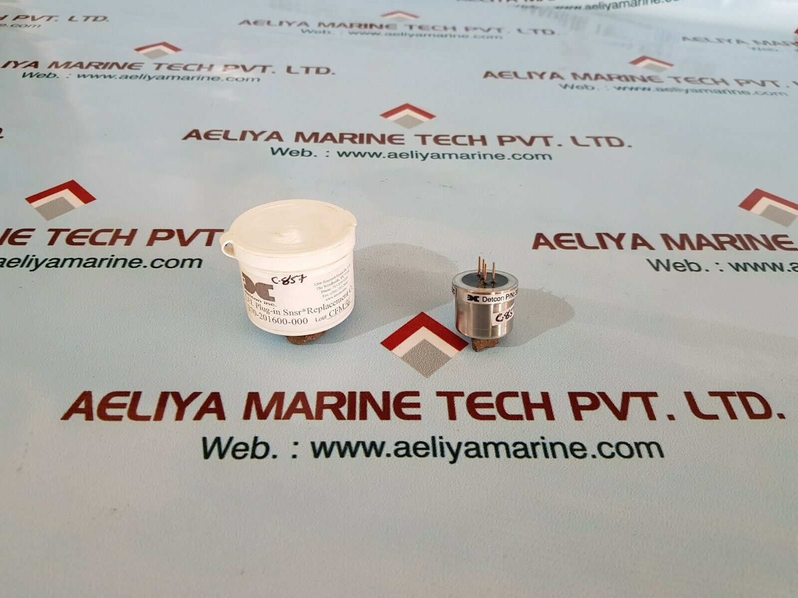Detcon 370-201600-000 lel plug-in sensor 365-037020-160 – Aeliya Marine ...