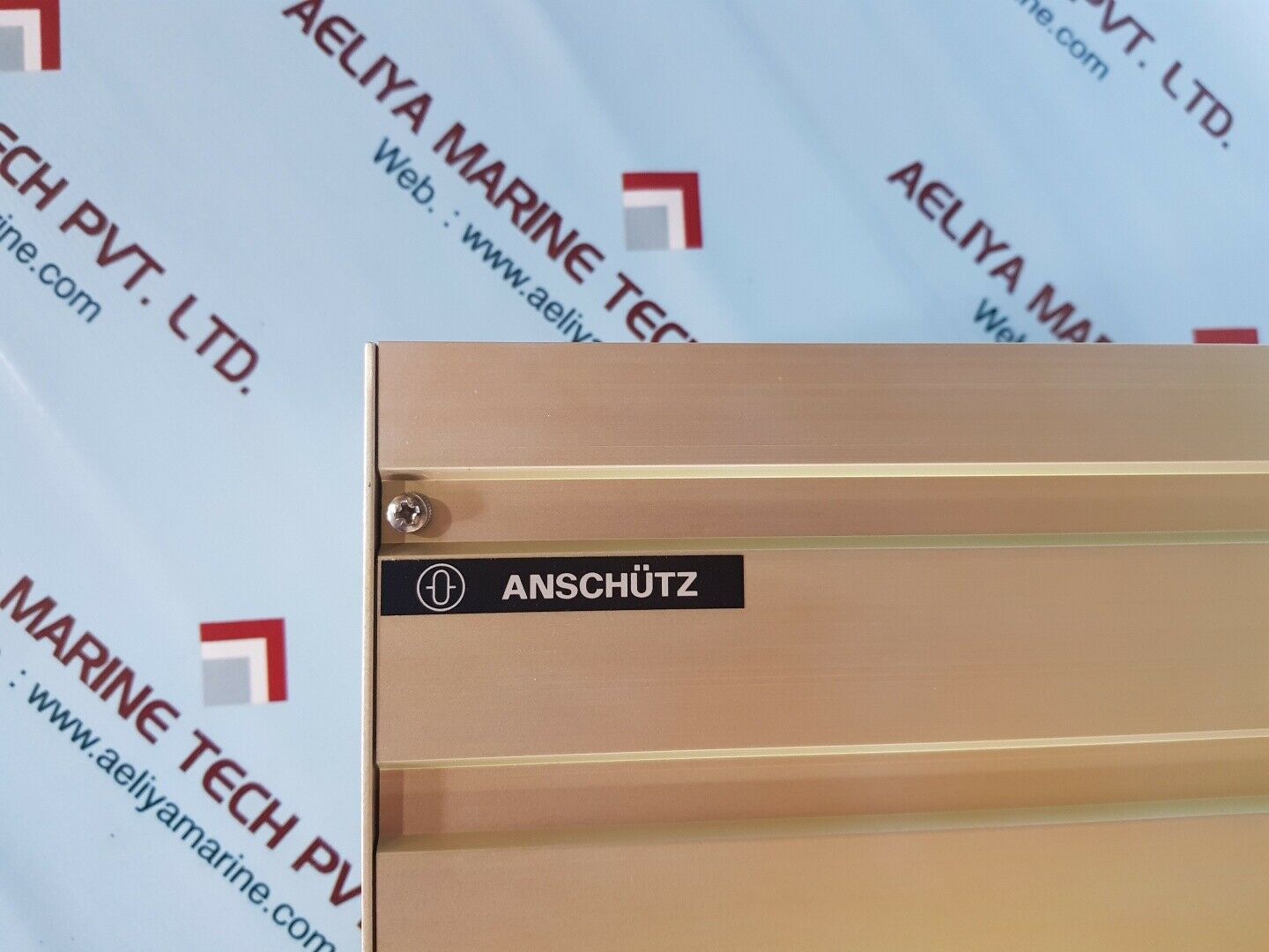 Raytheon anschutz 121-061.ng001 e01 tmc converter – Aeliya Marine Tech