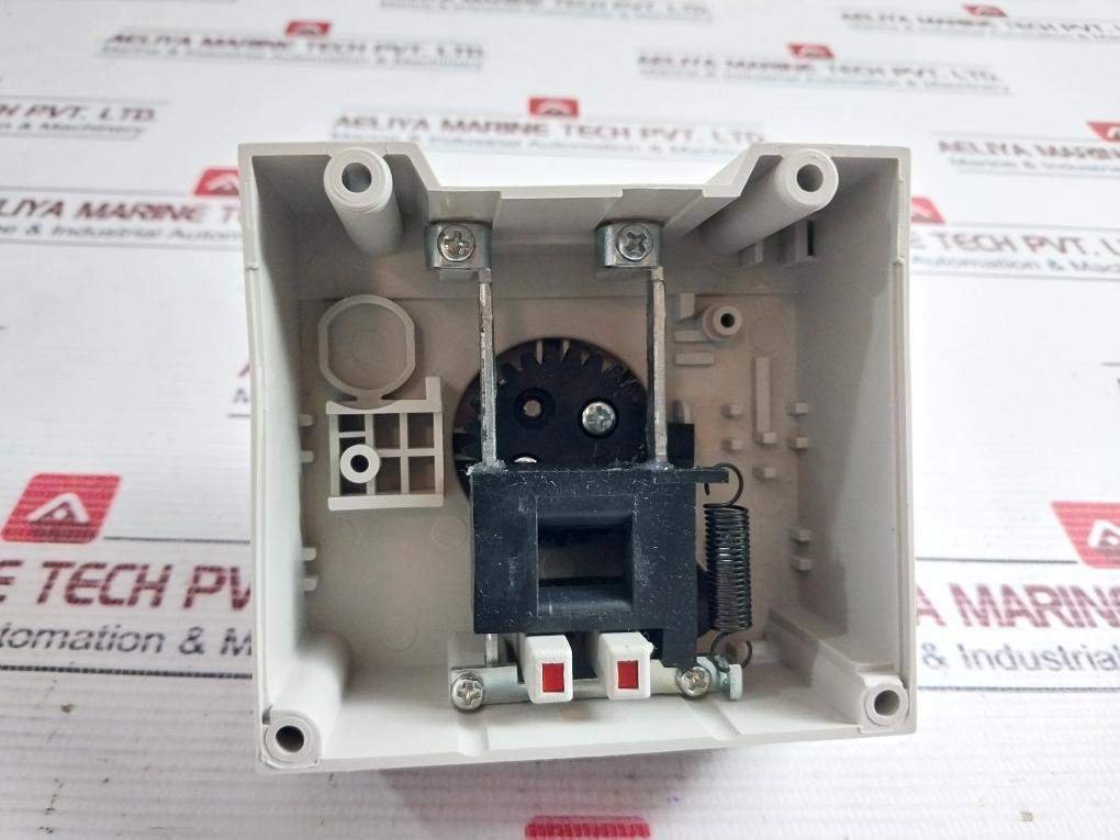 C & S Electric Mccb Eh1-s Rotary Handle For Circuit Breaker – Aeliya Marine Tech