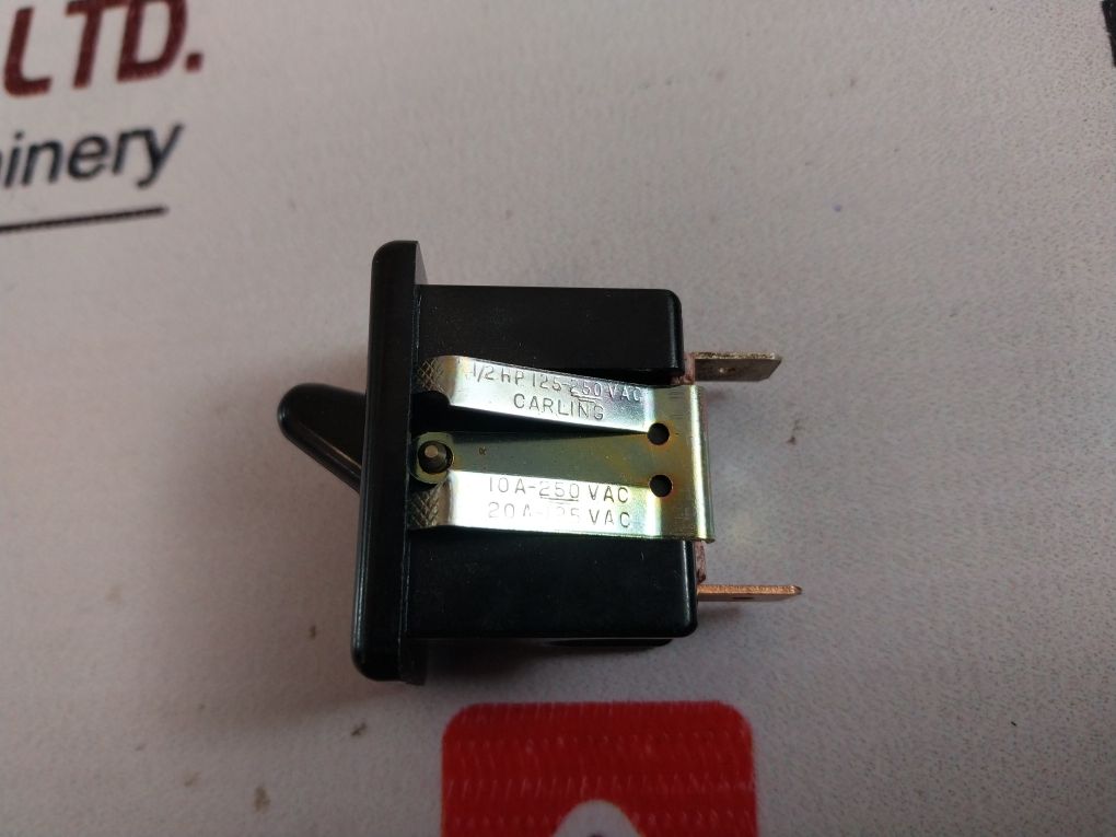 Carling 1/2Hp 125-250Vac Switch – Aeliya Marine Tech