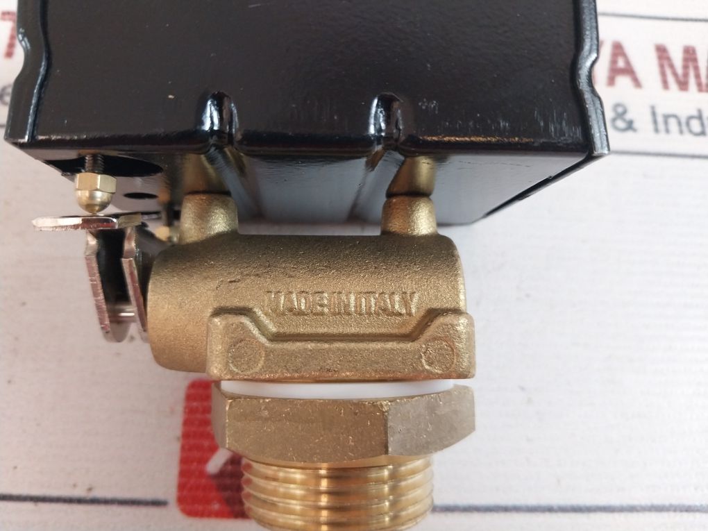 Cel 3010001 Level Regulator – Aeliya Marine Tech