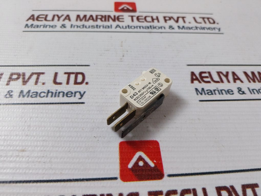 Cherry D43 471 9603-16 Micro Switch – Aeliya Marine Tech