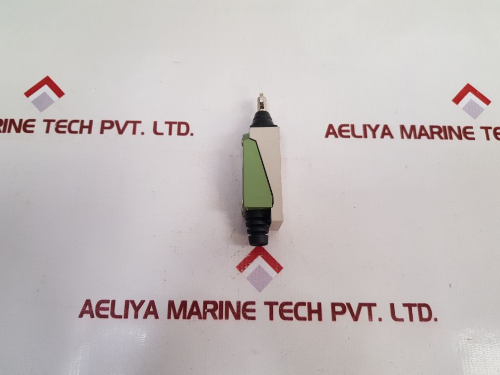 Chnt Yblx-me/8112 limit switch – Aeliya Marine Tech