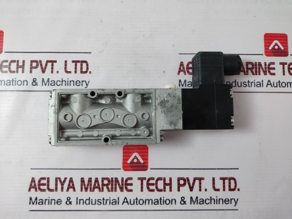 Ckd 4F310 Pneumatic Directional Control Valve – Aeliya Marine Tech