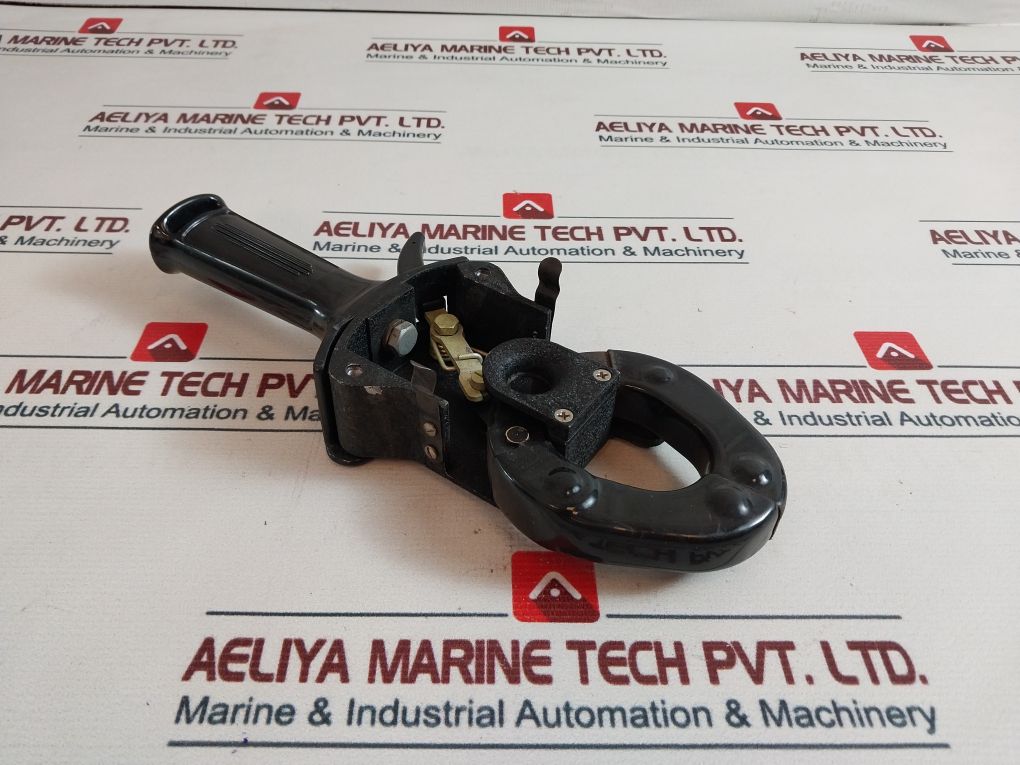 Columbia Electric Tong-test Ammeter Set – Aeliya Marine Tech