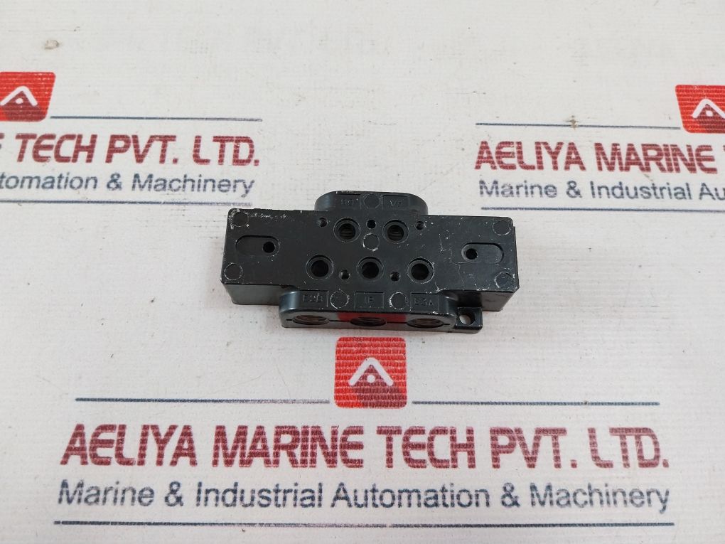 Copes-vulcan 201739 Base Block For 1/4” Solenoid – Aeliya Marine Tech