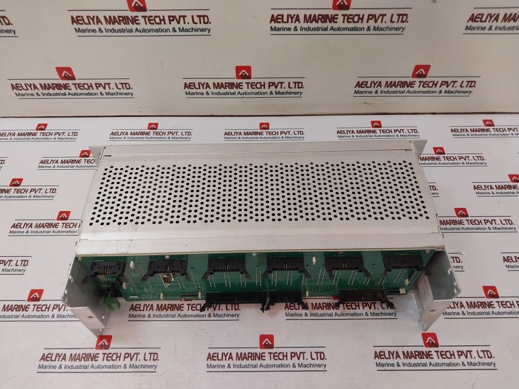 Crowcon Gasmonitor+ C8403A Gasmonitor Backplane 240V – Aeliya Marine Tech