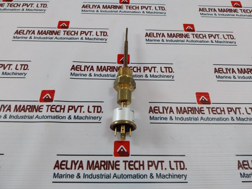 Danfoss 706468 Temperature Sensor Set Pt100 – Aeliya Marine Tech