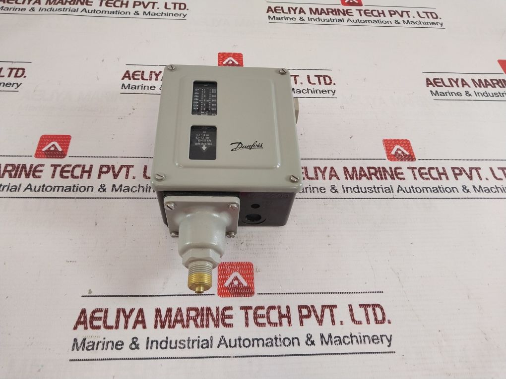 Danfoss Rt116 Pressure Control Switch 1-10 Bar – Aeliya Marine Tech®