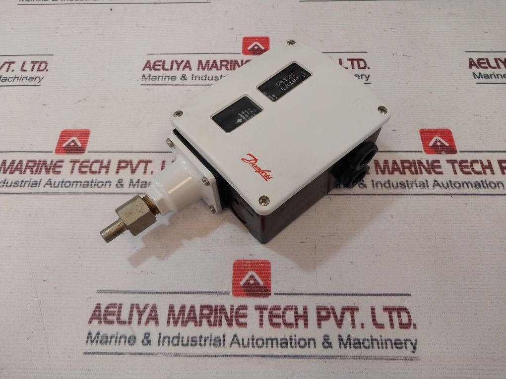 Danfoss Rt5 Pressure Switch 4-17 Bar~ Kp/Cm2 – Aeliya Marine Tech