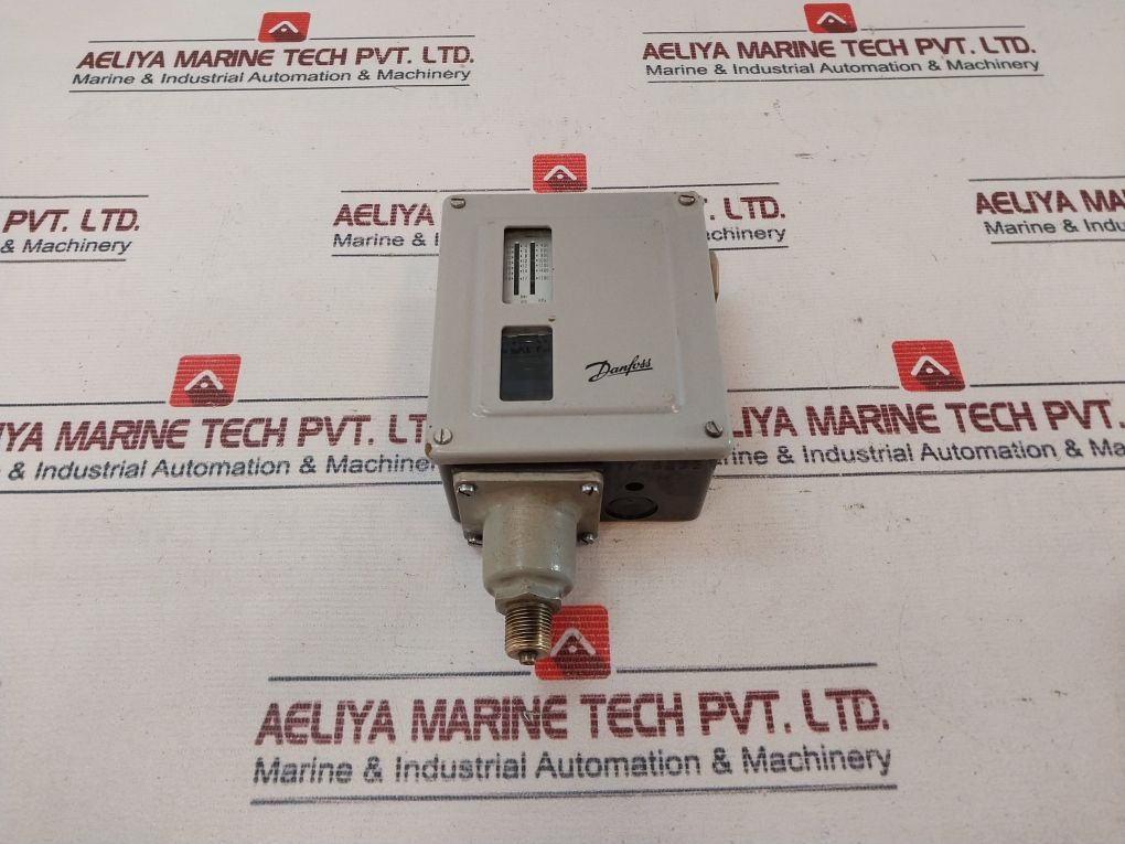 Danfoss Rt 5 Pressure Control Switch 60-240 Psig – Aeliya Marine Tech
