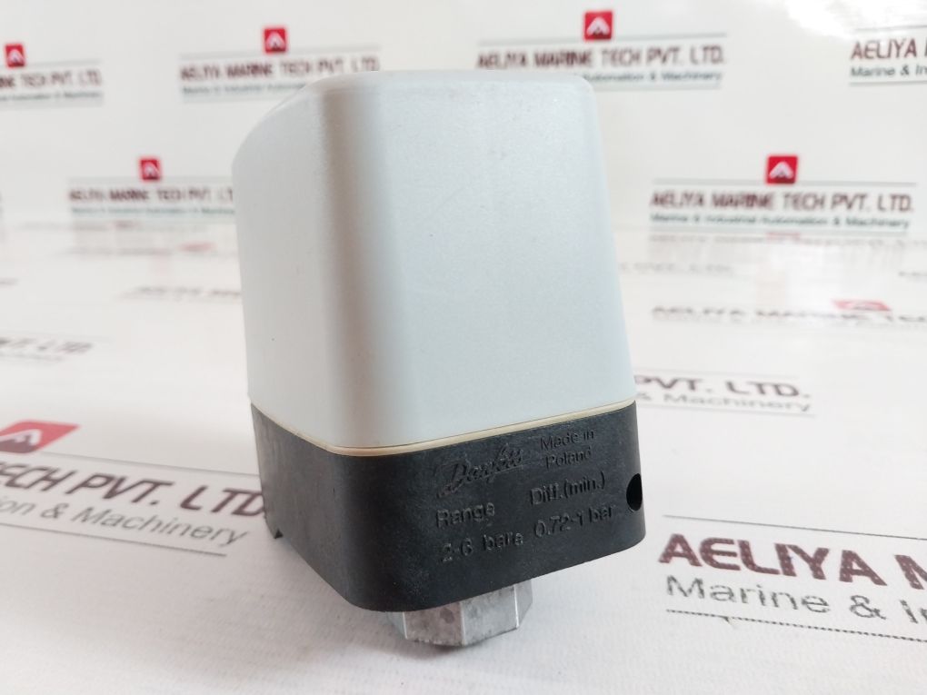 Danfoss Type Cs En60947-4-5 Pressure Switch 0.72-1 Bar – Aeliya Marine Tech
