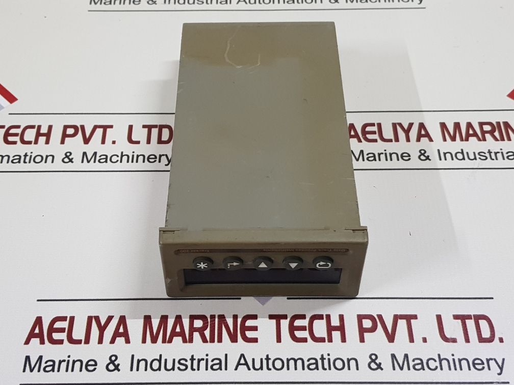 Data Track Process Instruments Tracker 200 Digital Panel Indicator ...