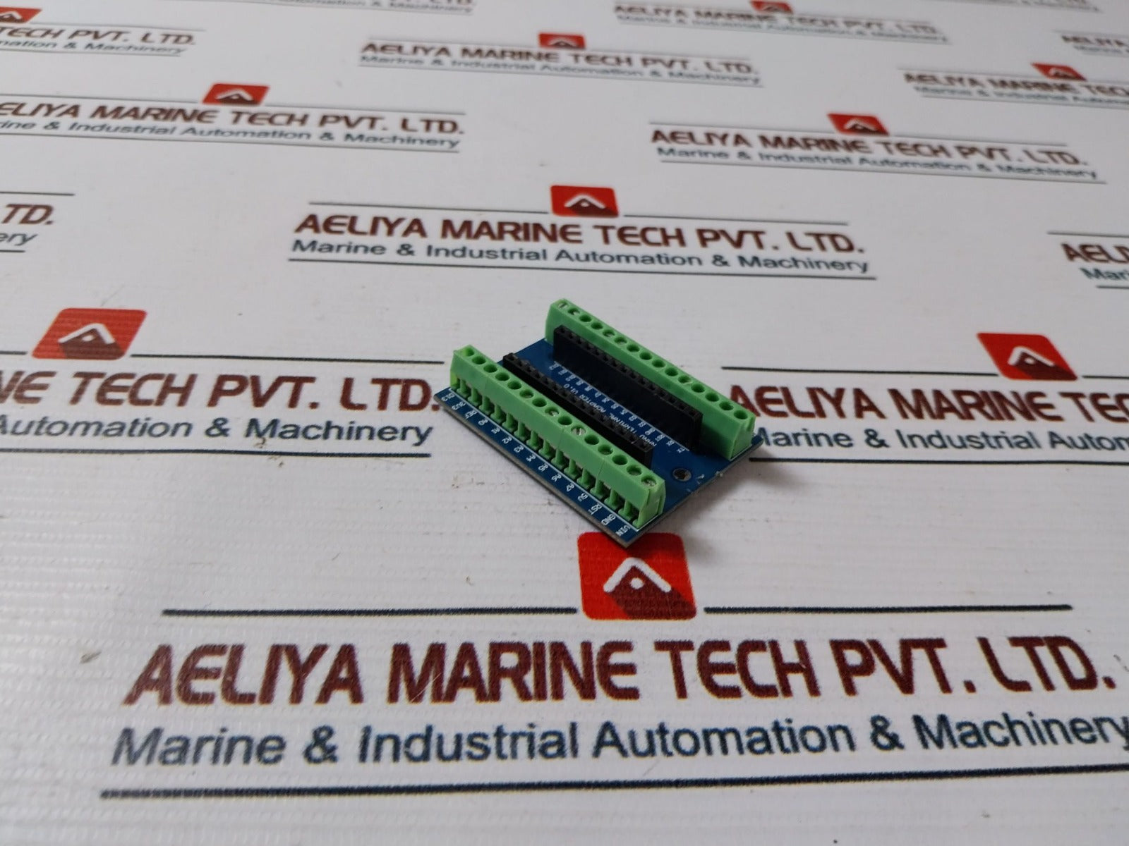 Deek-robot Nano Terminal Adapter – Aeliya Marine Tech®